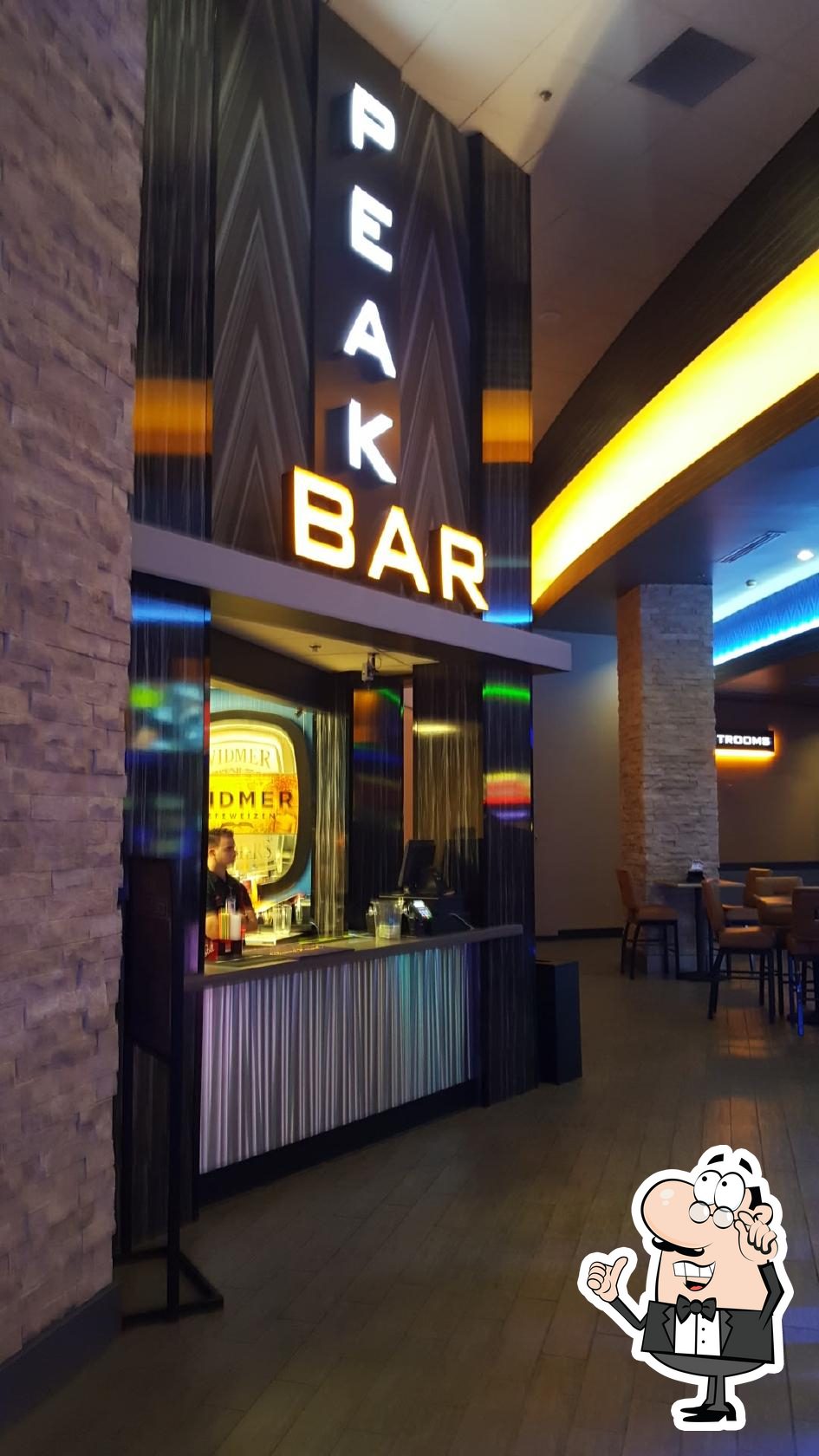 Stadium Bar in Grand Ronde