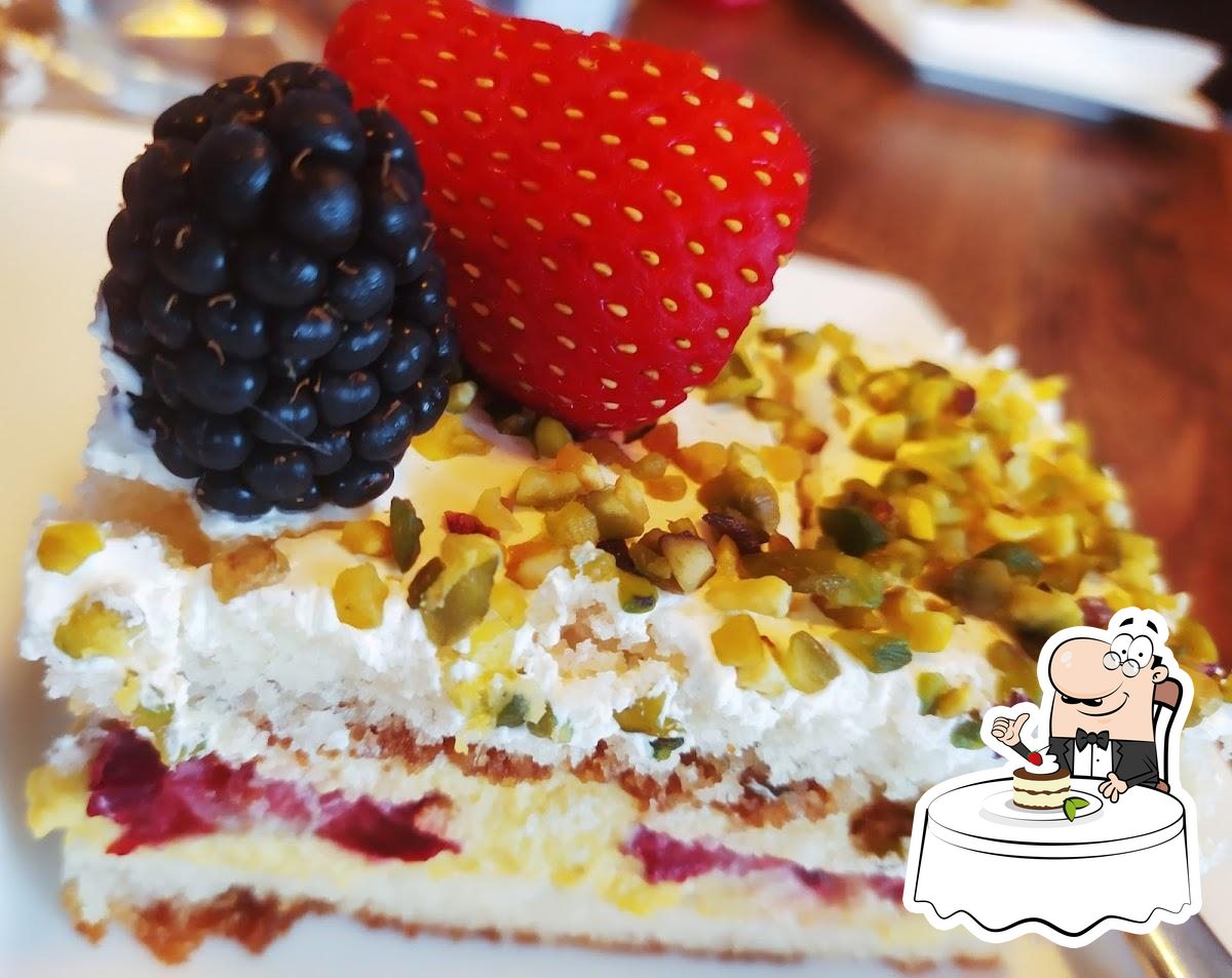 Six Hills Café, Bakery & Pizzeria in Sileby - Restaurant menu and reviews