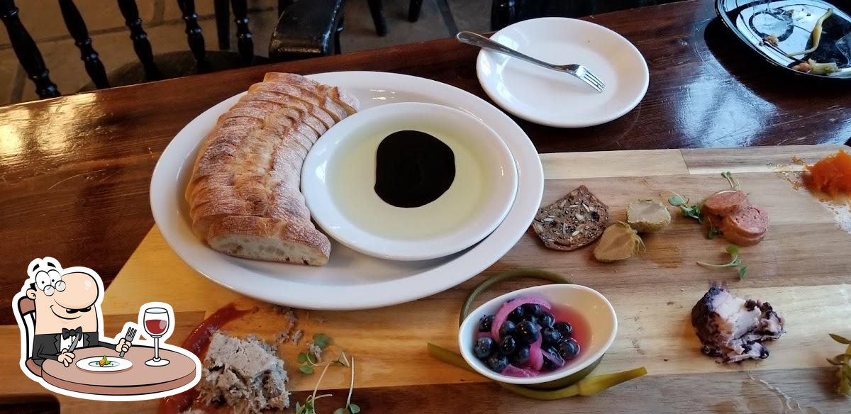 Maritime Express Cider Co. in Kentville - Restaurant menu and reviews