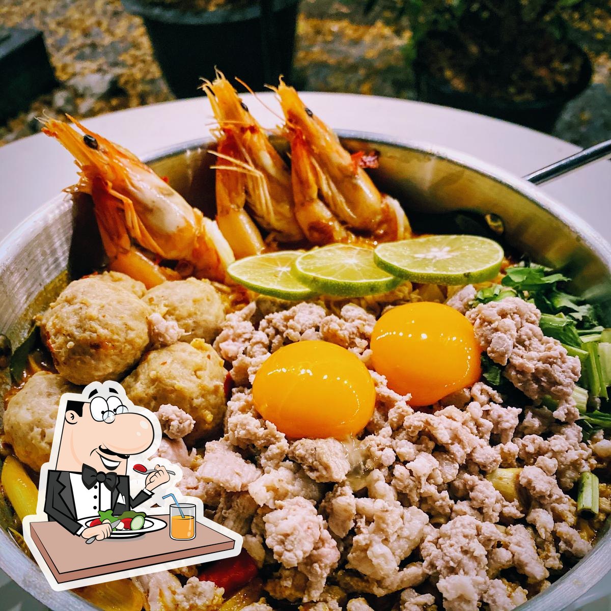 Camping Cafe Ratchayothin, Bangkok - Opiniones del restaurante