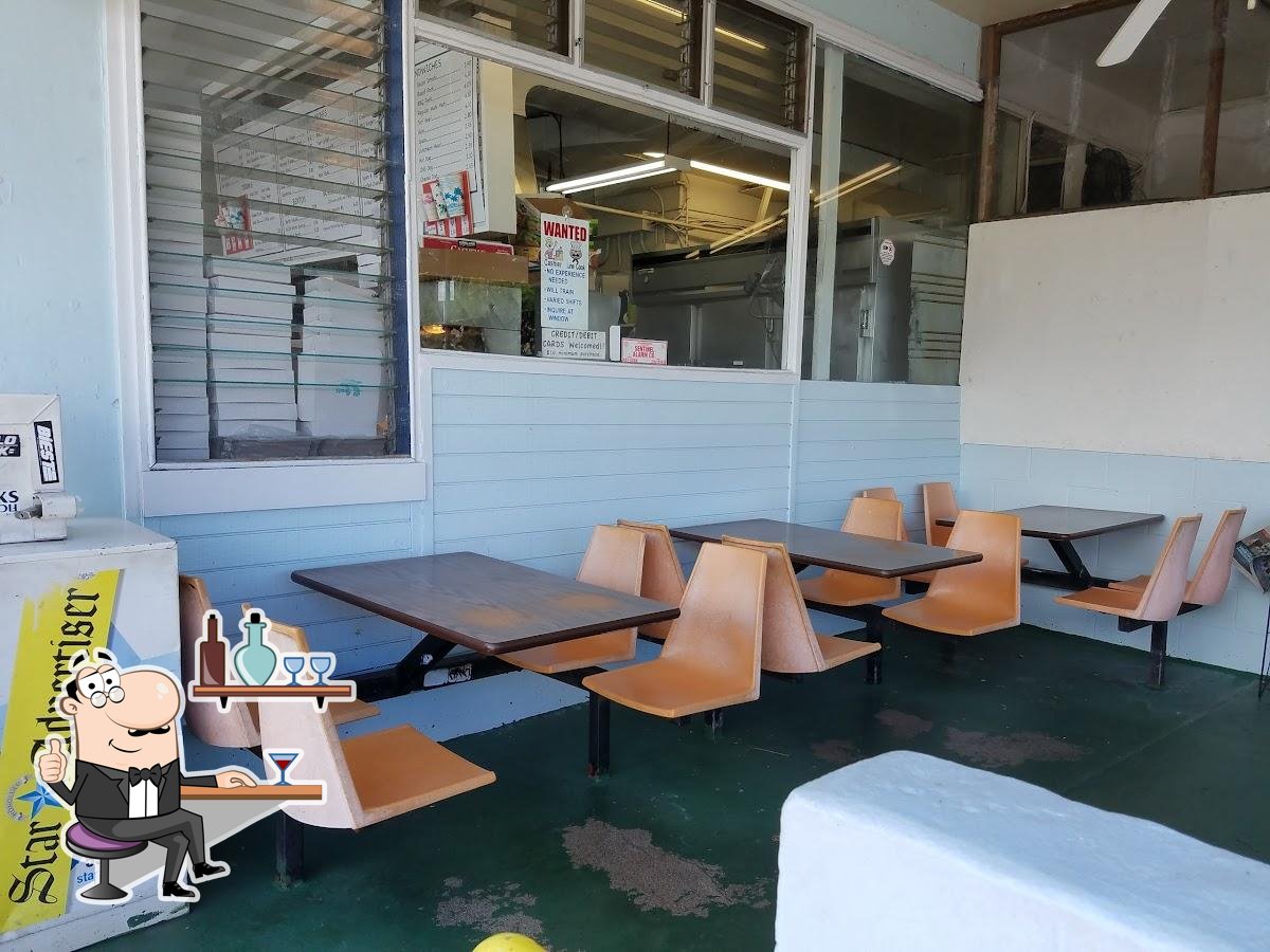 St. Louis Drive Inn, Honolulu - Restaurant menu, prices and reviews