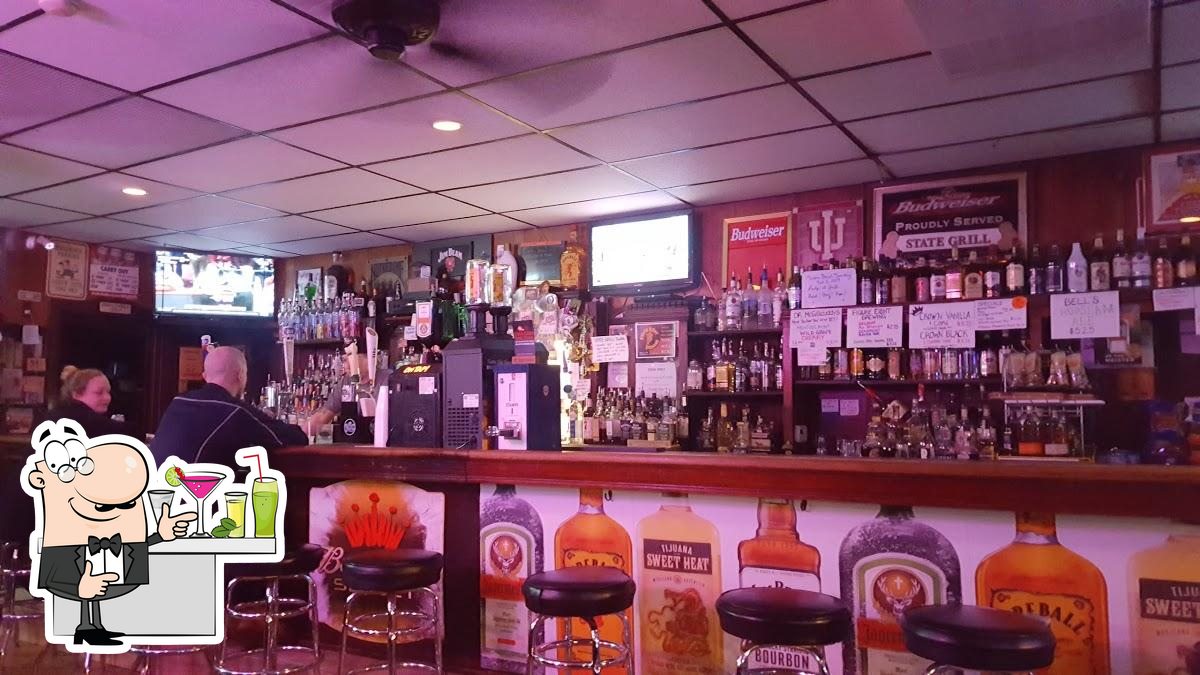 State Bar in Fort Wayne - Restaurant reviews