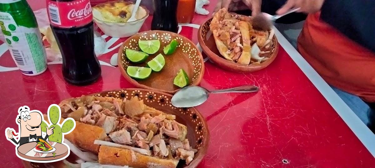 Tortas Ahogadas "Félix" restaurant, Guadalajara, C. Enrique Olavarría y ...