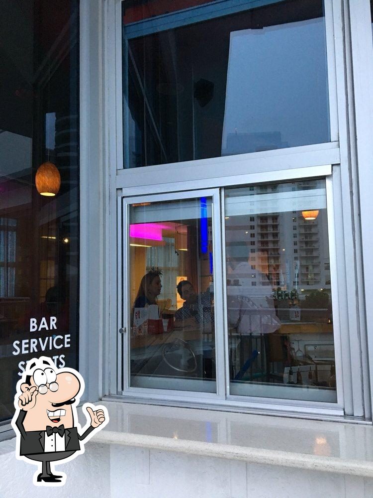 Hampton Inn Lobby Bar in Miami - Restaurant reviews