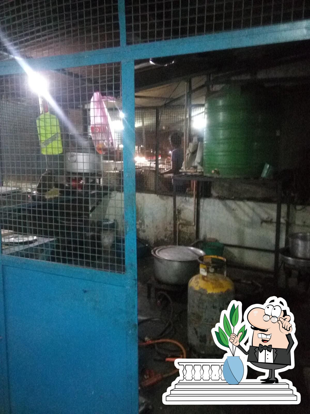 Spicy Jet Showroom, Jalilpur