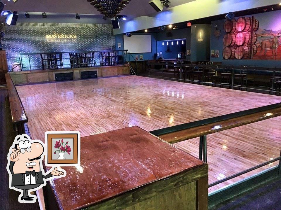 Mavericks Dance Hall, Pflugerville - Restaurant menu, prices and reviews