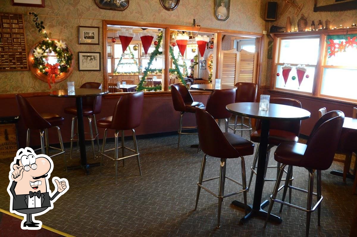 5 O'Clock Club in Pewaukee - Restaurant menu and reviews