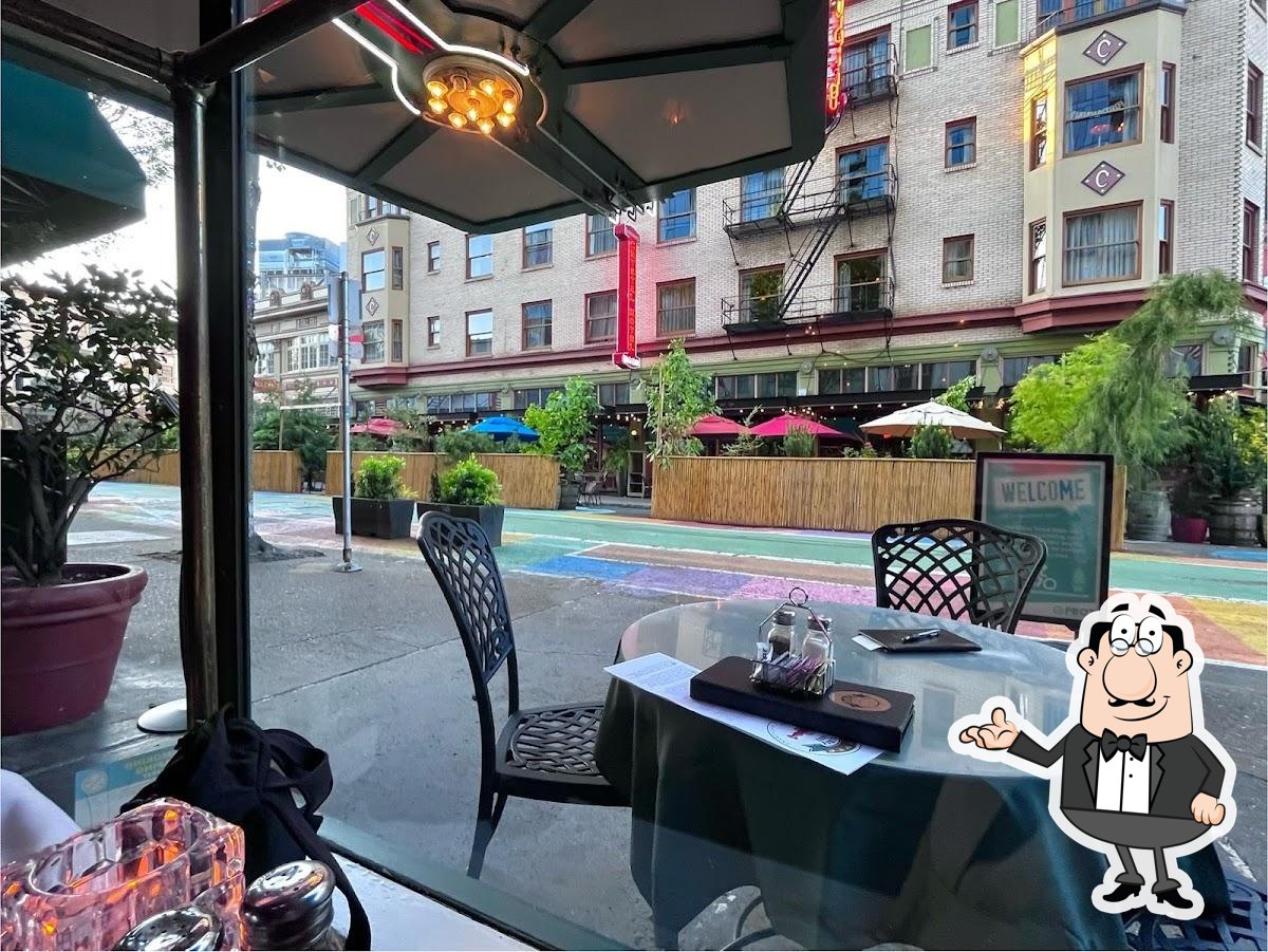 Jake's Famous Crawfish, Portland - Restaurant menu, prices and reviews