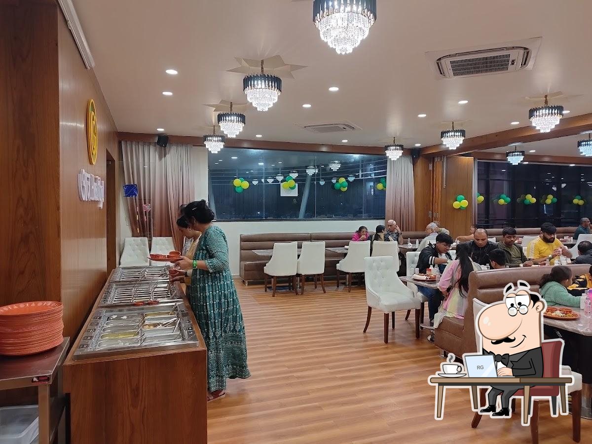 Ghee Gud Shaan Mall Anand, Anand - Restaurant menu, prices and reviews