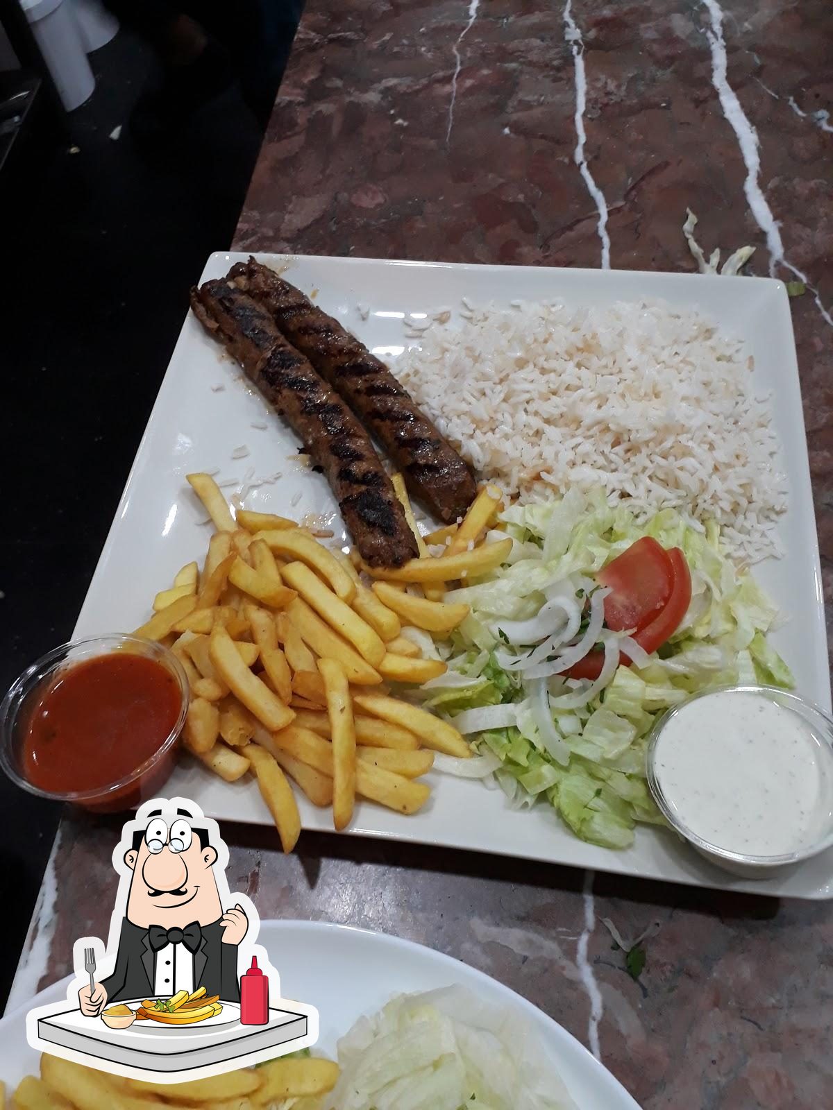 Kebab Puente Rojo Barbacoa Pizzería, Gran Vía Conde de Casa Rojas, 1 in ...