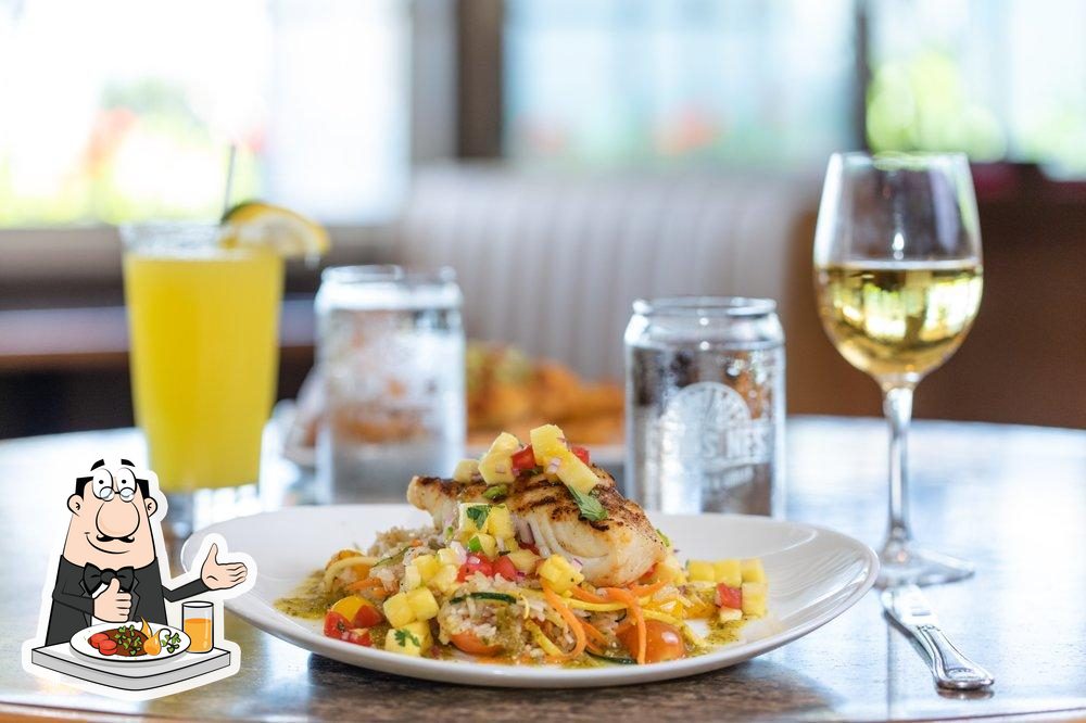 The Shipyard in Captiva - Restaurant menu and reviews