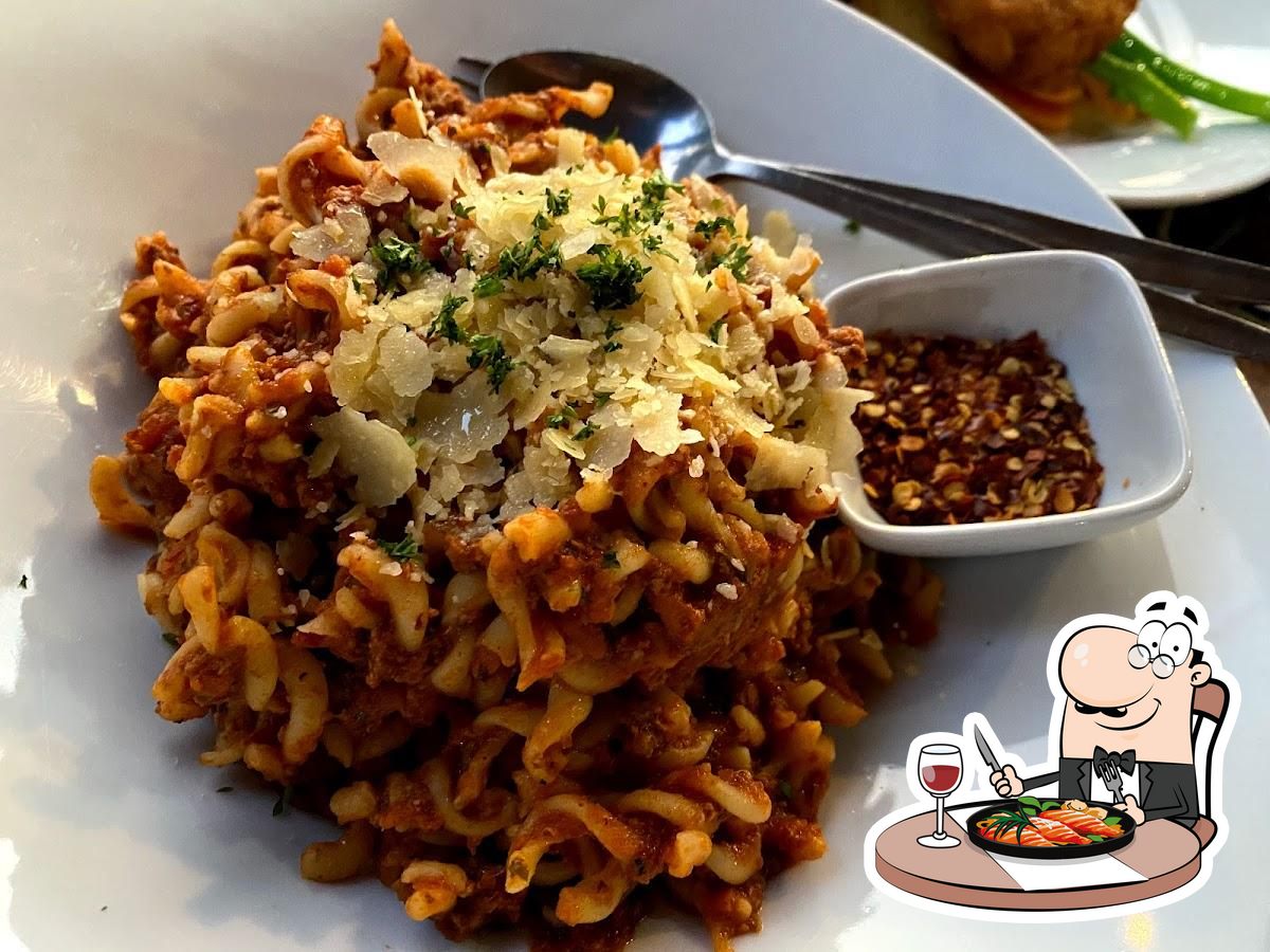 Hallidays Point Tavern in Black Head - Restaurant menu and reviews