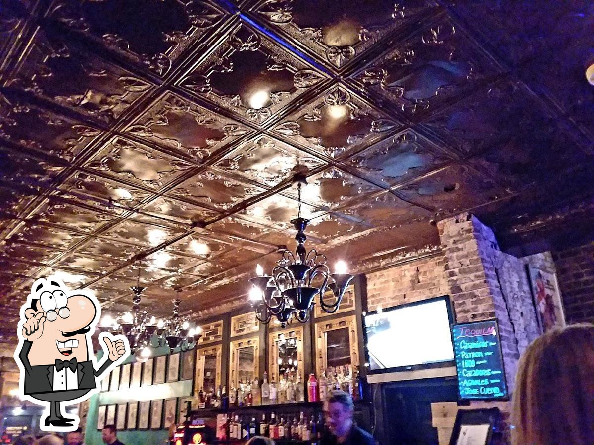 Silks Bar in Lexington - Restaurant reviews