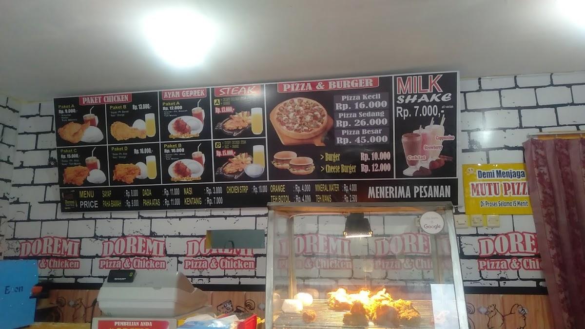 Menu at Doremi Pizza & Chicken Tanggul restaurant, Jember