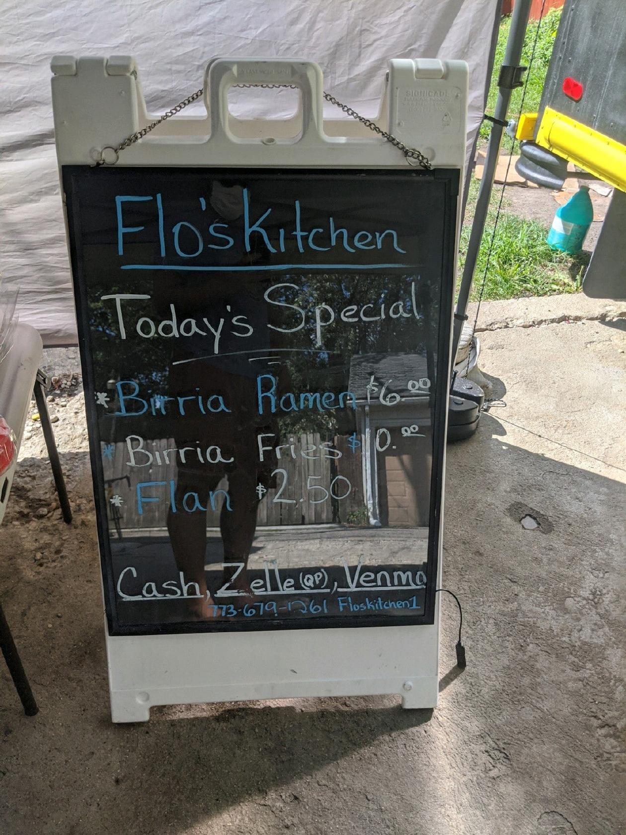 Flo's Kitchen in Chicago - Restaurant reviews