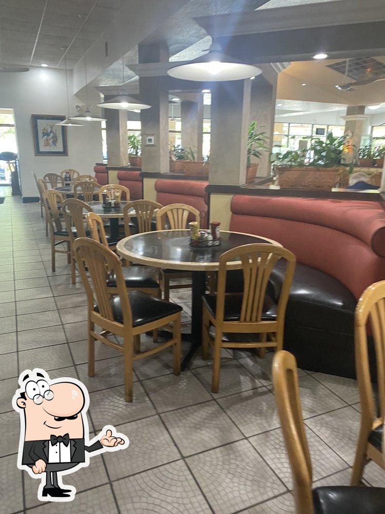 Poppies Restaurant & Deli, Delray Beach - Restaurant menu, prices and ...