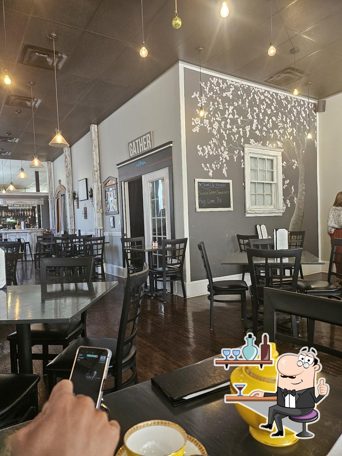 2 Gals Kitchen, Concord - Restaurant menu, prices and reviews