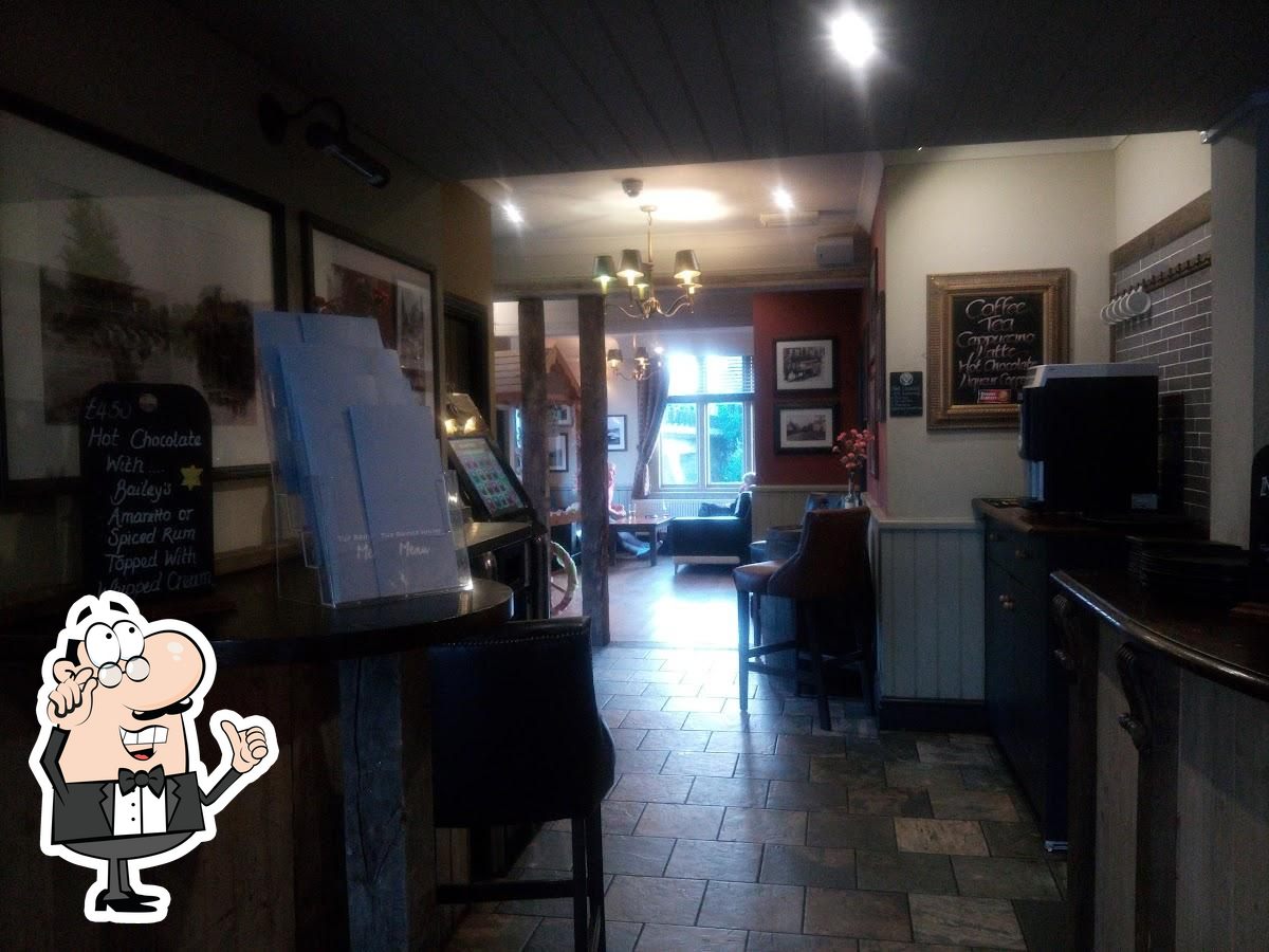 Bridge House, Saint Neots - Restaurant menu, prices and reviews