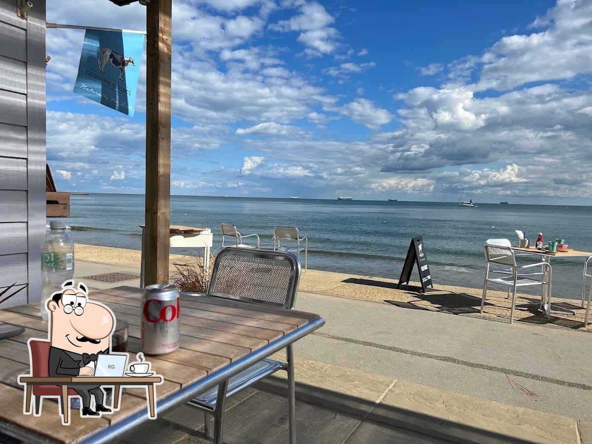 Fins Beach Cafe, Sandown - Restaurant menu, prices and reviews