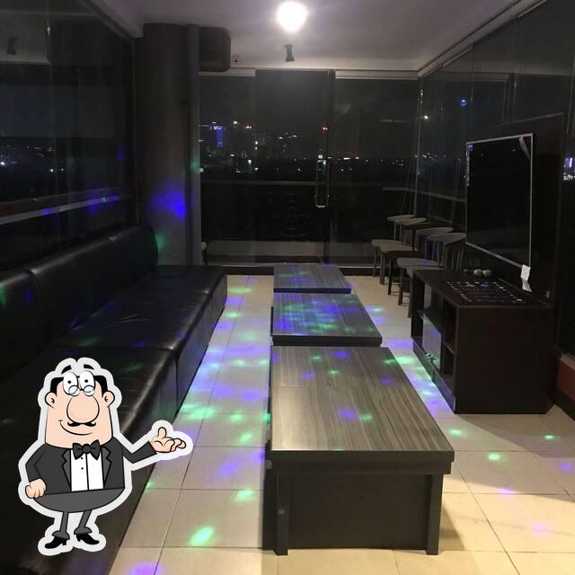 Chill Top pub & bar, Quezon City, Circulo Verde - Restaurant menu and ...