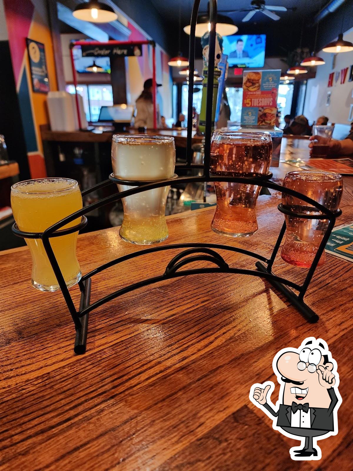 The Howlin Bird, North Canton - Restaurant menu, prices and reviews