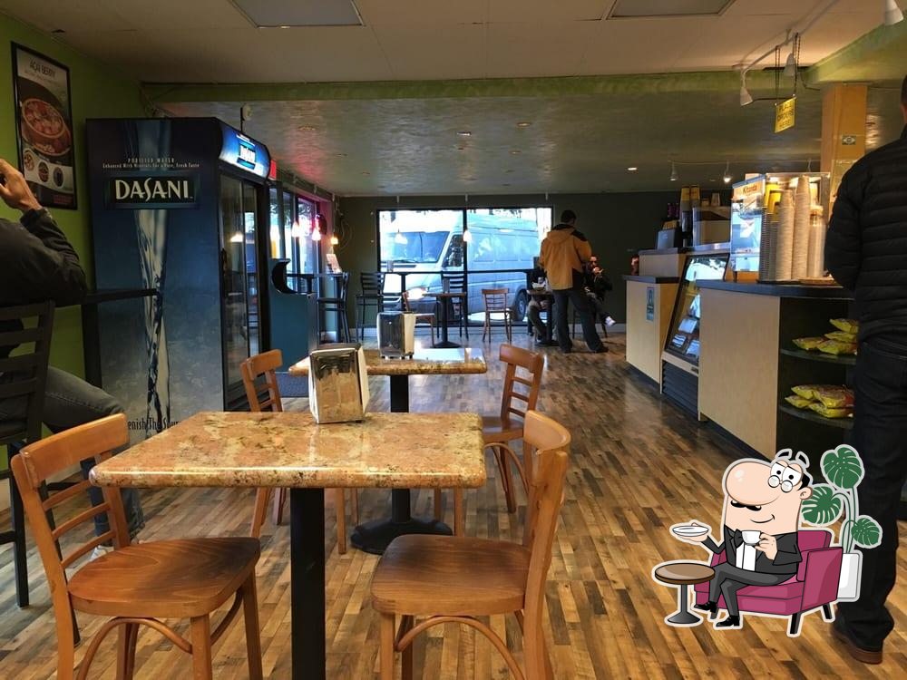 Kitanda Espresso & Acai, Kirkland - Restaurant menu, prices and reviews