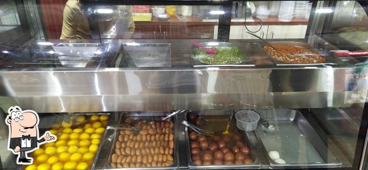 Shree Hanuman Misthan Bhandar, Daltonganj - Restaurant reviews