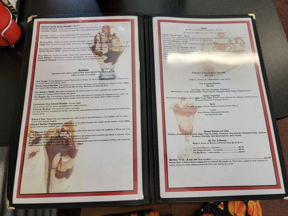 Menu at Chill Grill restaurant, Rock Springs, Elk St