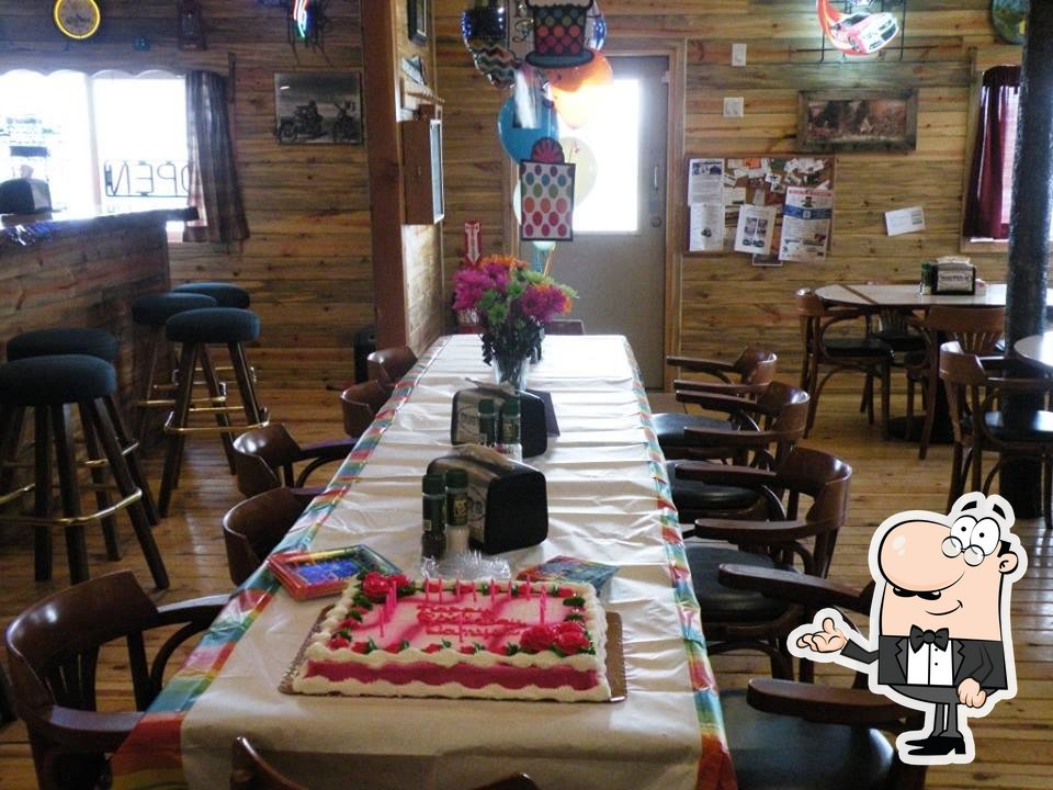 Big Mike and Busters, Hollister - Restaurant menu, prices and reviews