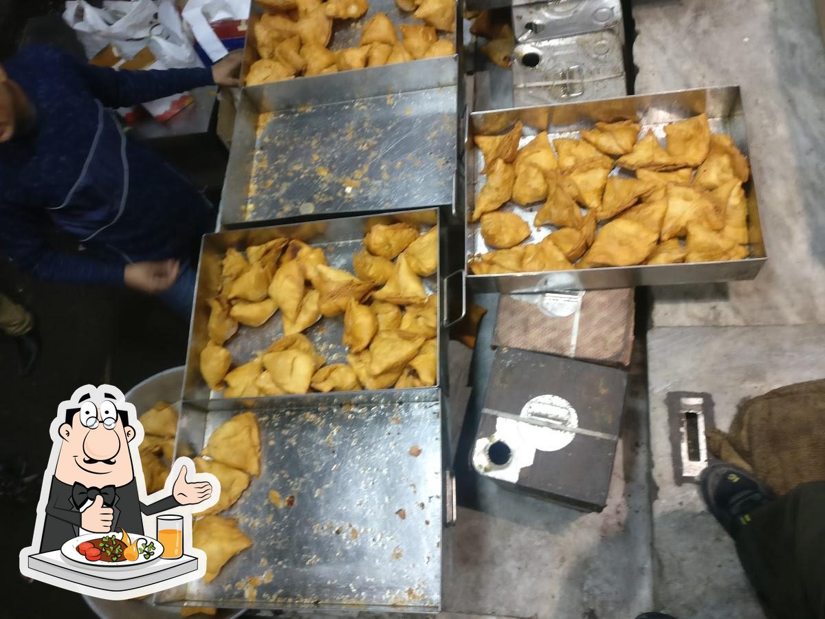 Samosa Hub, Delhi, F-4/10 - Restaurant menu and reviews