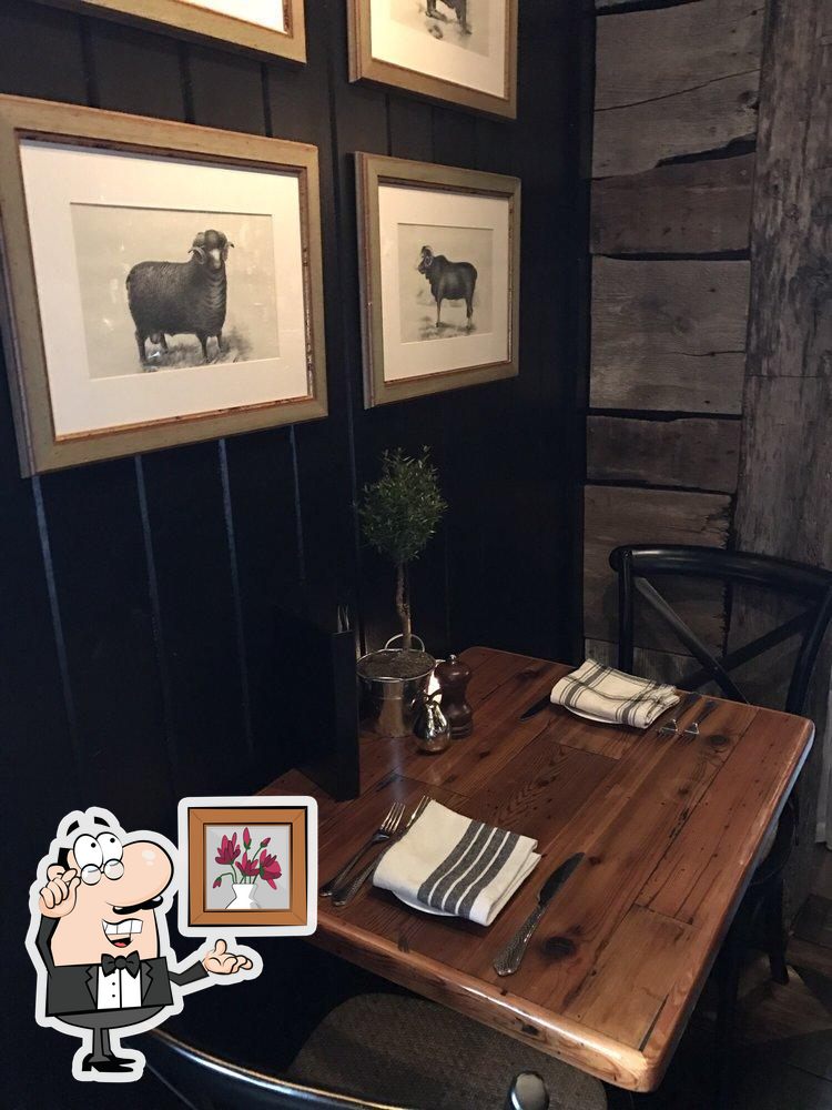 Elizabeth's Farmhouse in Putnam - Restaurant menu and reviews