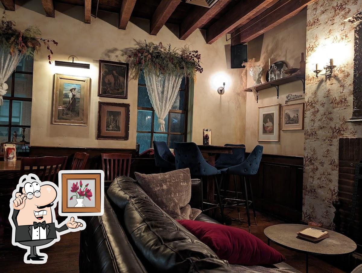 The Olde English Pub and Pantry, Albany - Restaurant menu, prices and ...