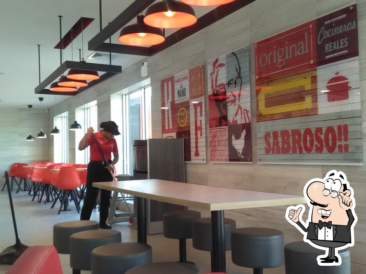 Restaurante KFC • Acrópolis, Santo Domingo, Acropolis Center ...