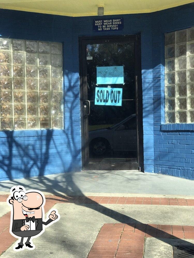 Blue Dot, Pensacola - Restaurant menu, prices and reviews