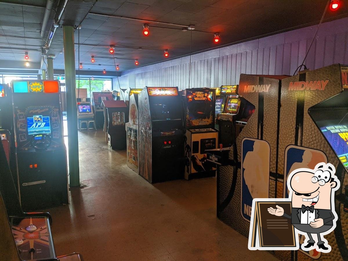 Capital City Classic Arcade in New Westminster - Restaurant reviews