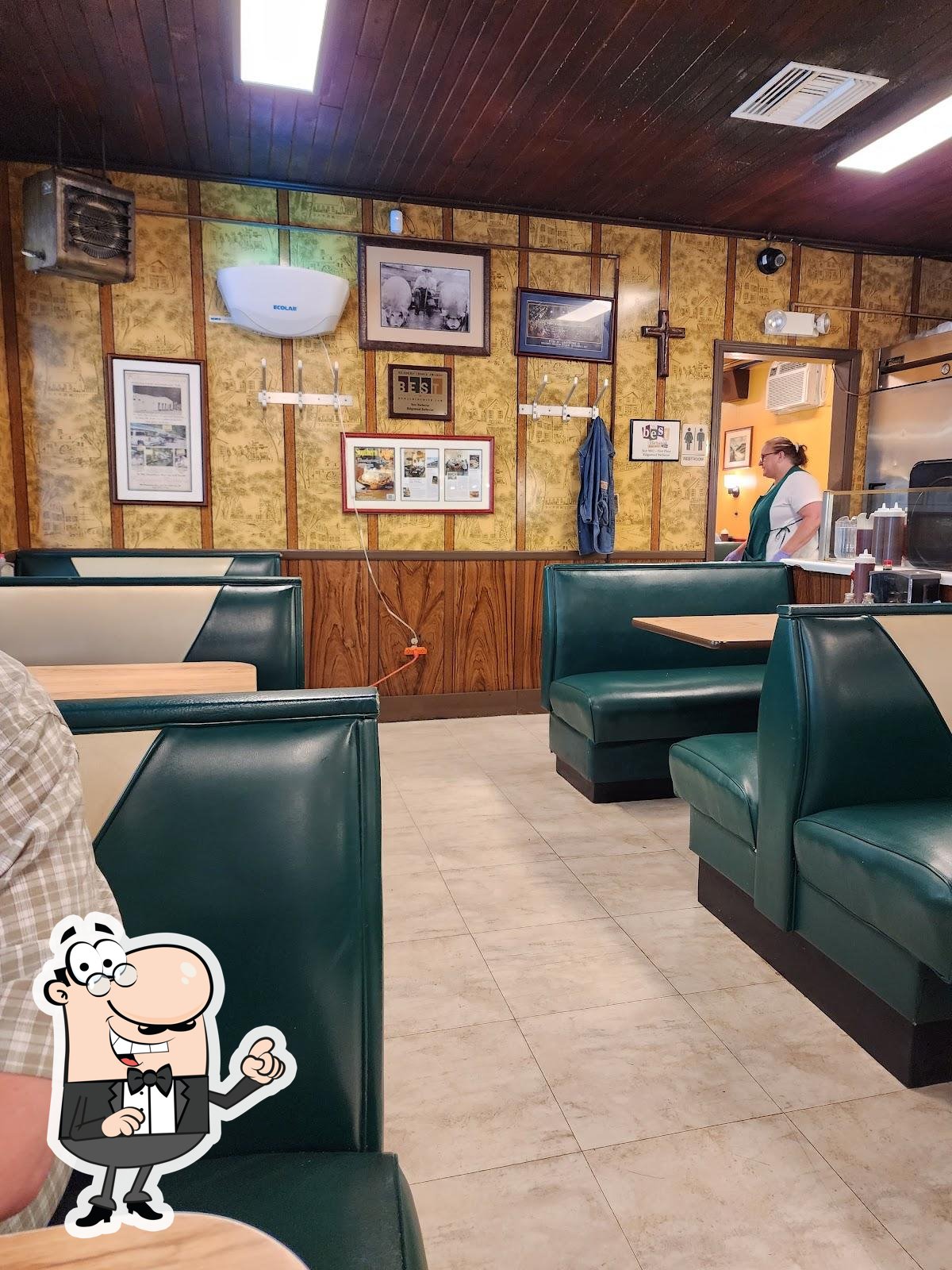 Ridgewood Barbecue, Bluff City - Restaurant menu, prices and reviews