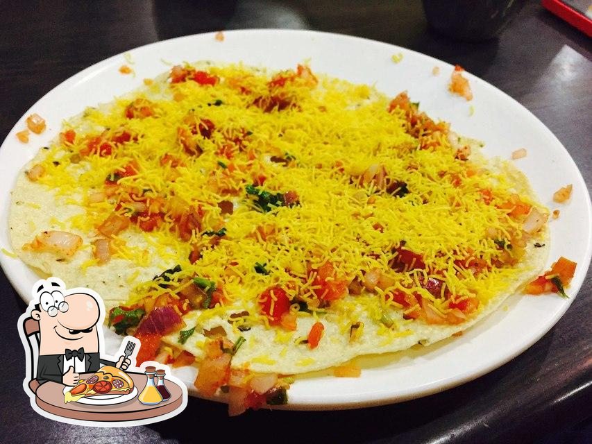 Garwa Hotel, Uruli Kanchan - Restaurant menu and reviews