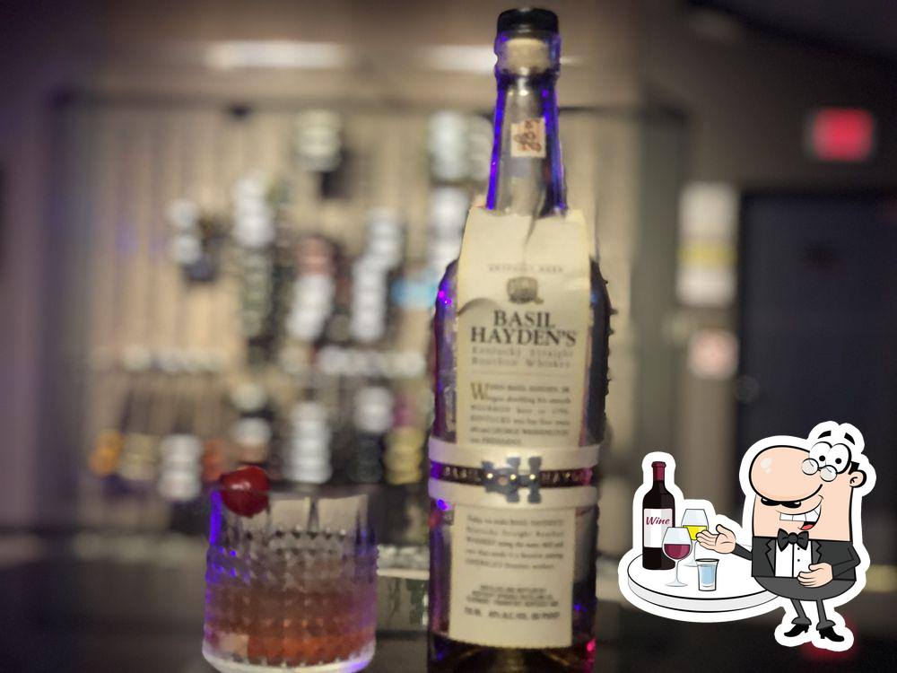 Jade Fox Lounge in Lakeland - Restaurant reviews