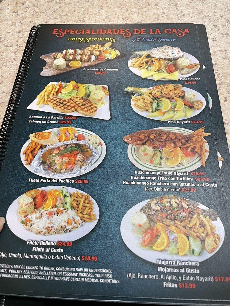 Menu at Marisco's El Veneno pub & bar, Chicago, S Pulaski Rd #4151