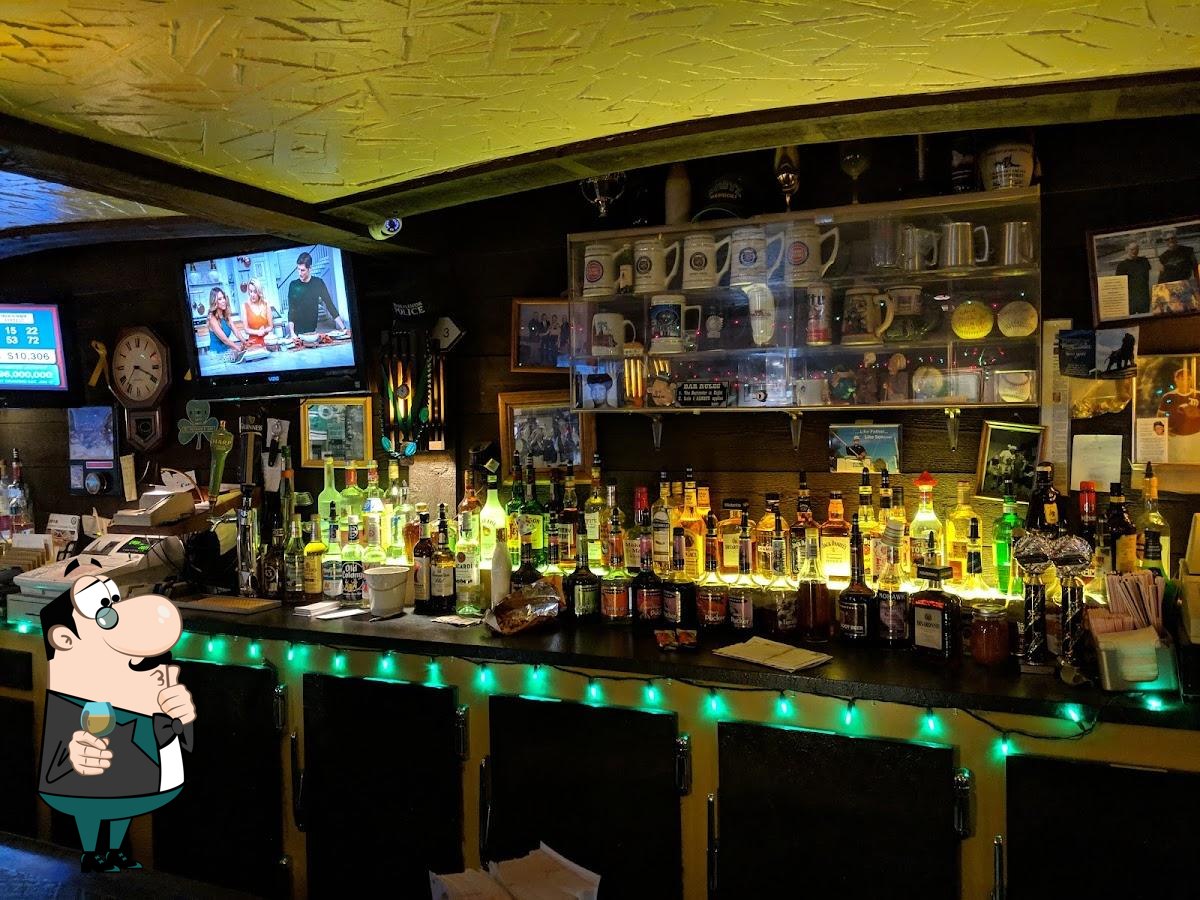 Irish Hut in Mount Clemens - Restaurant menu and reviews