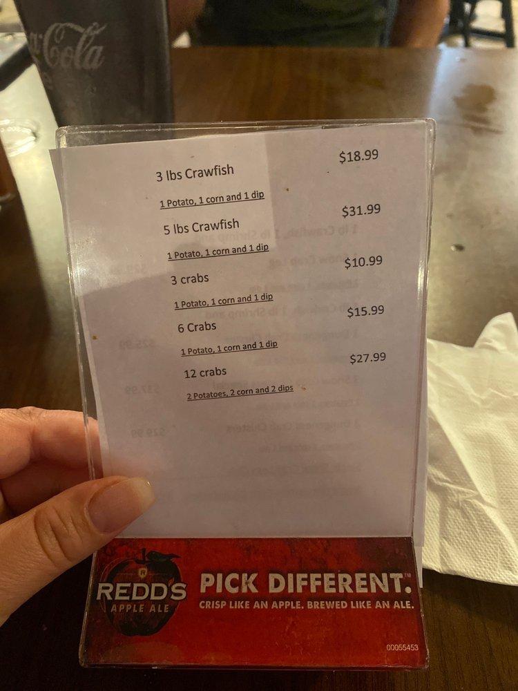 Menu at Me-Maw's Cajun Cuisine BBQ, Golden Meadow