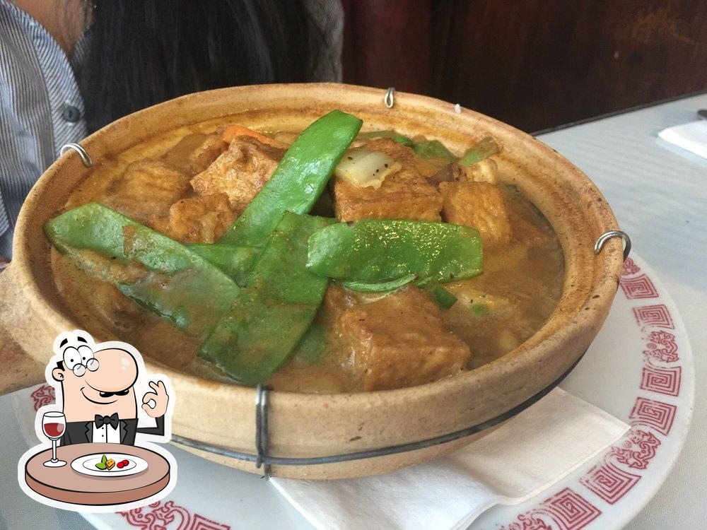 GOLDEN SAIGON Restaurant in Aurora - Restaurant menu and reviews