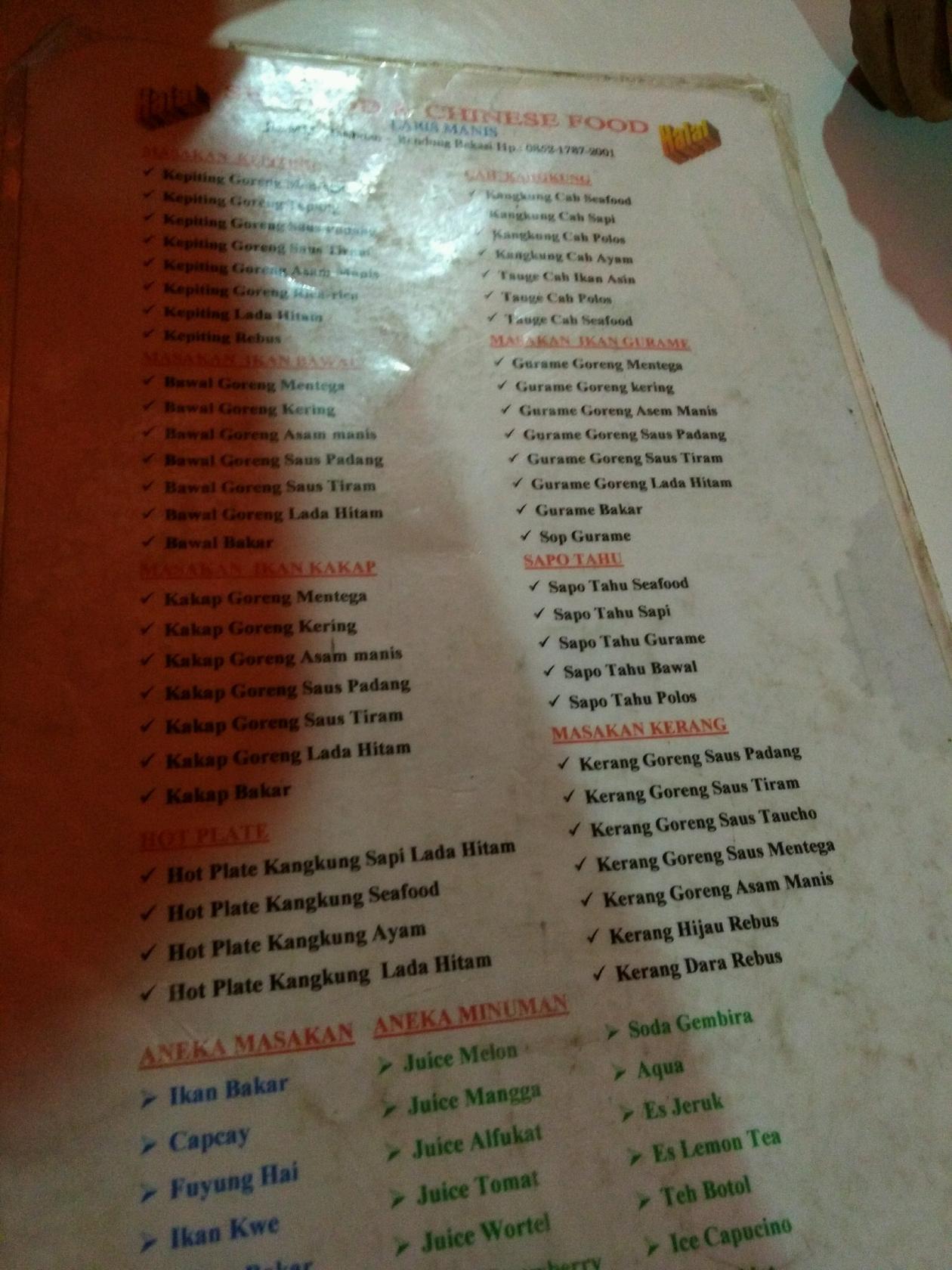 Menu at laris manis sea food restaurant, Bekasi Regency