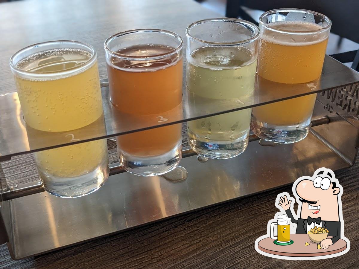 Fall Street Brewing in Seneca Falls - Restaurant menu and reviews
