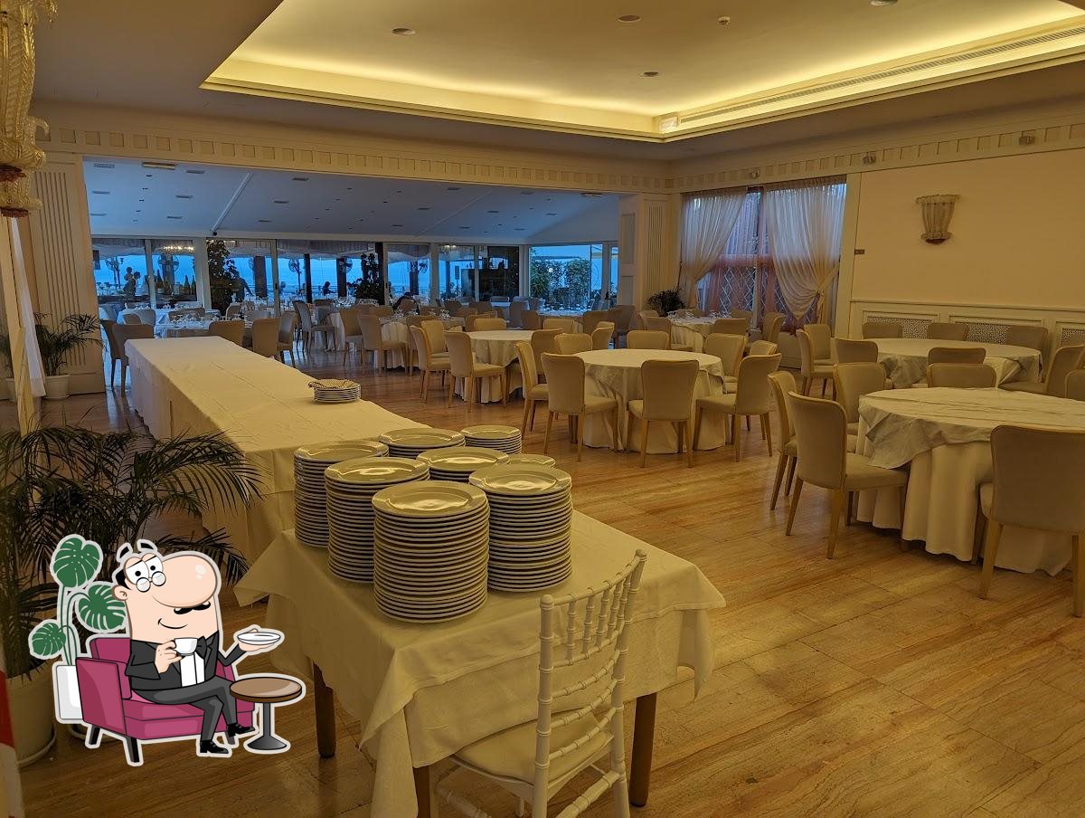 Foreigner's Club, Sorrento - Restaurant menu, prices and reviews