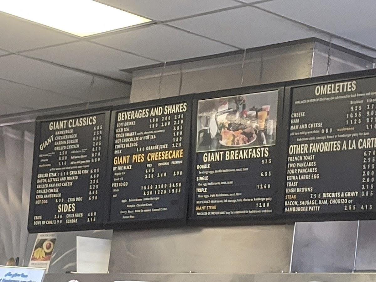 Menu at Giant Hamburgers restaurant, Mesa