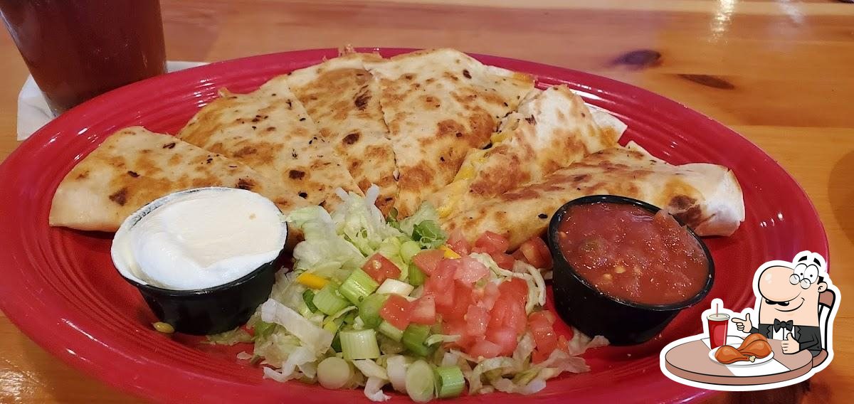 Adventures Restaurant & Pub in Rice Lake - Restaurant menu and reviews