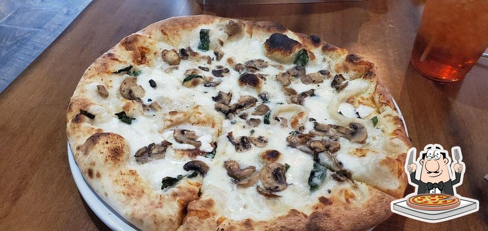Tono Pizzeria + Cheesesteaks, Maplewood - Carta del restaurante y opiniones