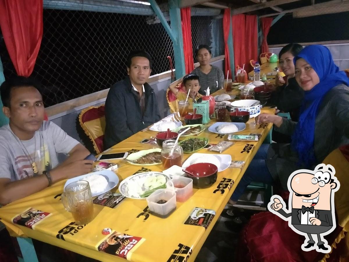 Warung Ikan Bakar Enjoy Aja restaurant, Kamalaputi - Restaurant reviews