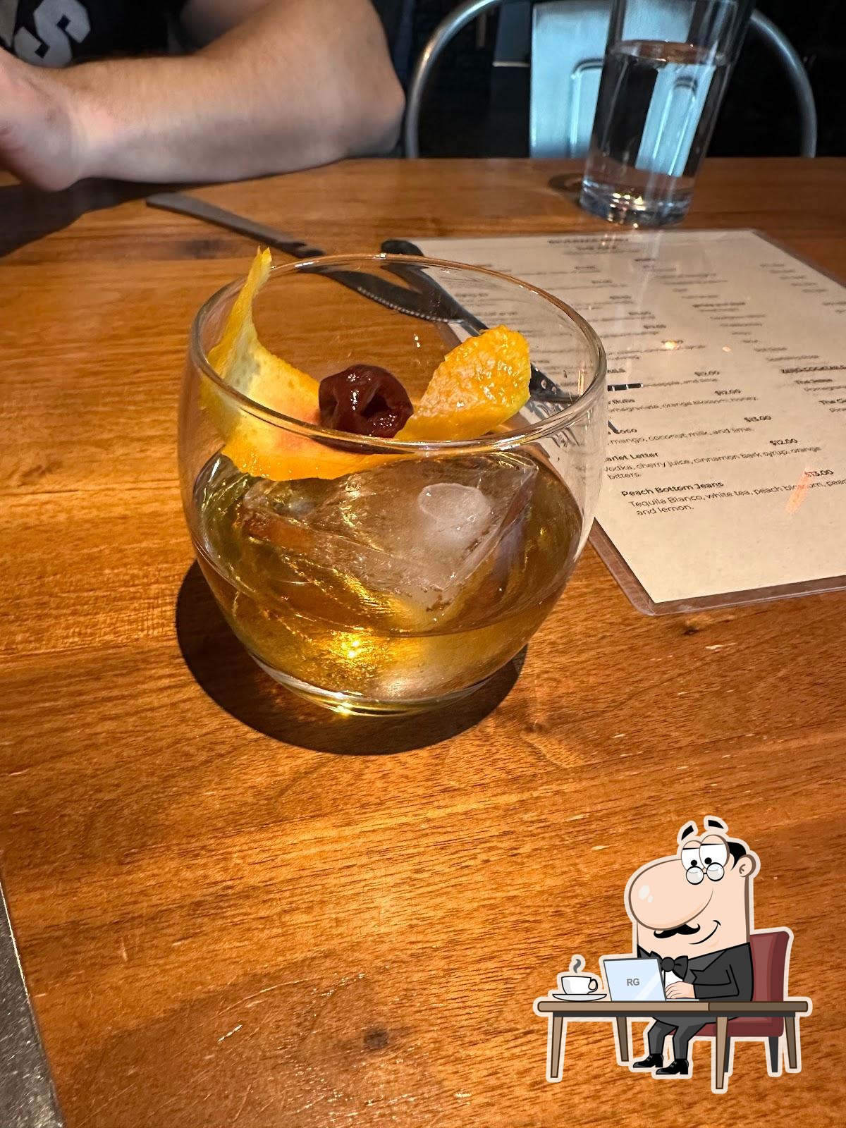 The Oak Raleigh, Raleigh - Restaurant menu, prices and reviews